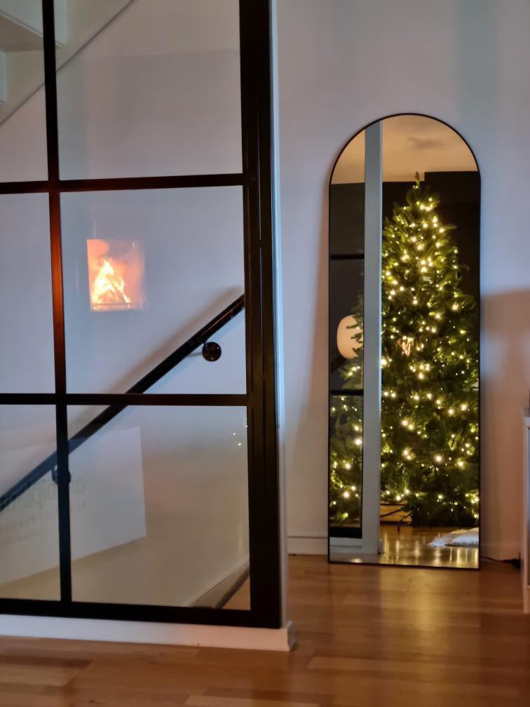 Slik bruker du kunstige planter i Julepynt 2024 – ambiplants.no